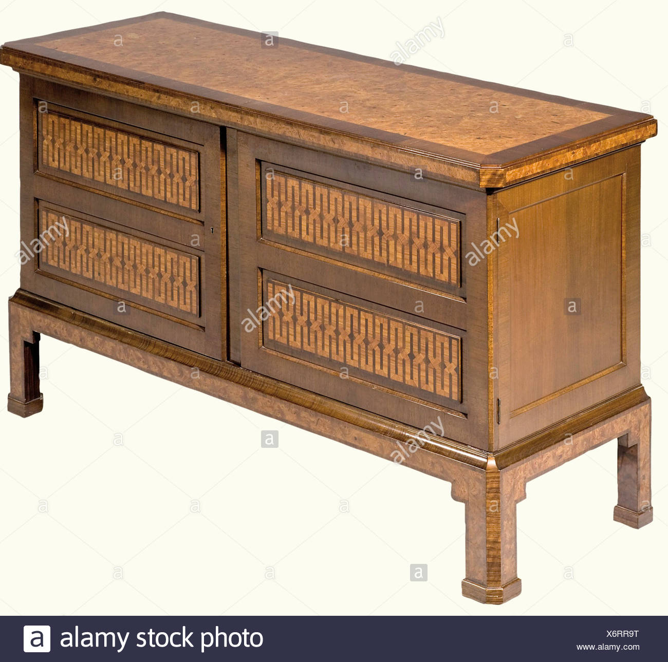 Chests Of Drawers Stock Photos & Chests Of Drawers Stock Images - Alamy