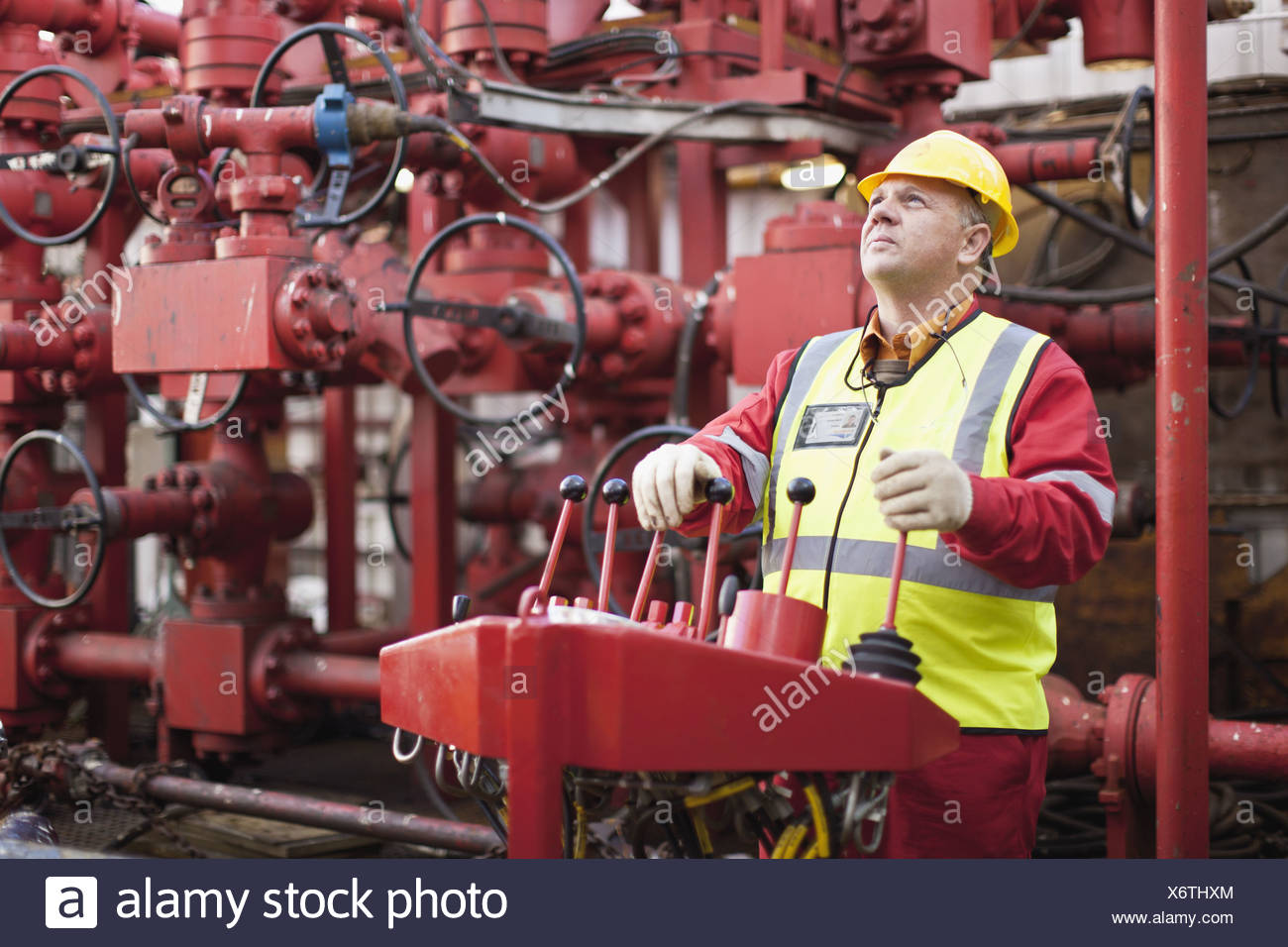 Operating Platform High Resolution Stock Photography and Images - Alamy