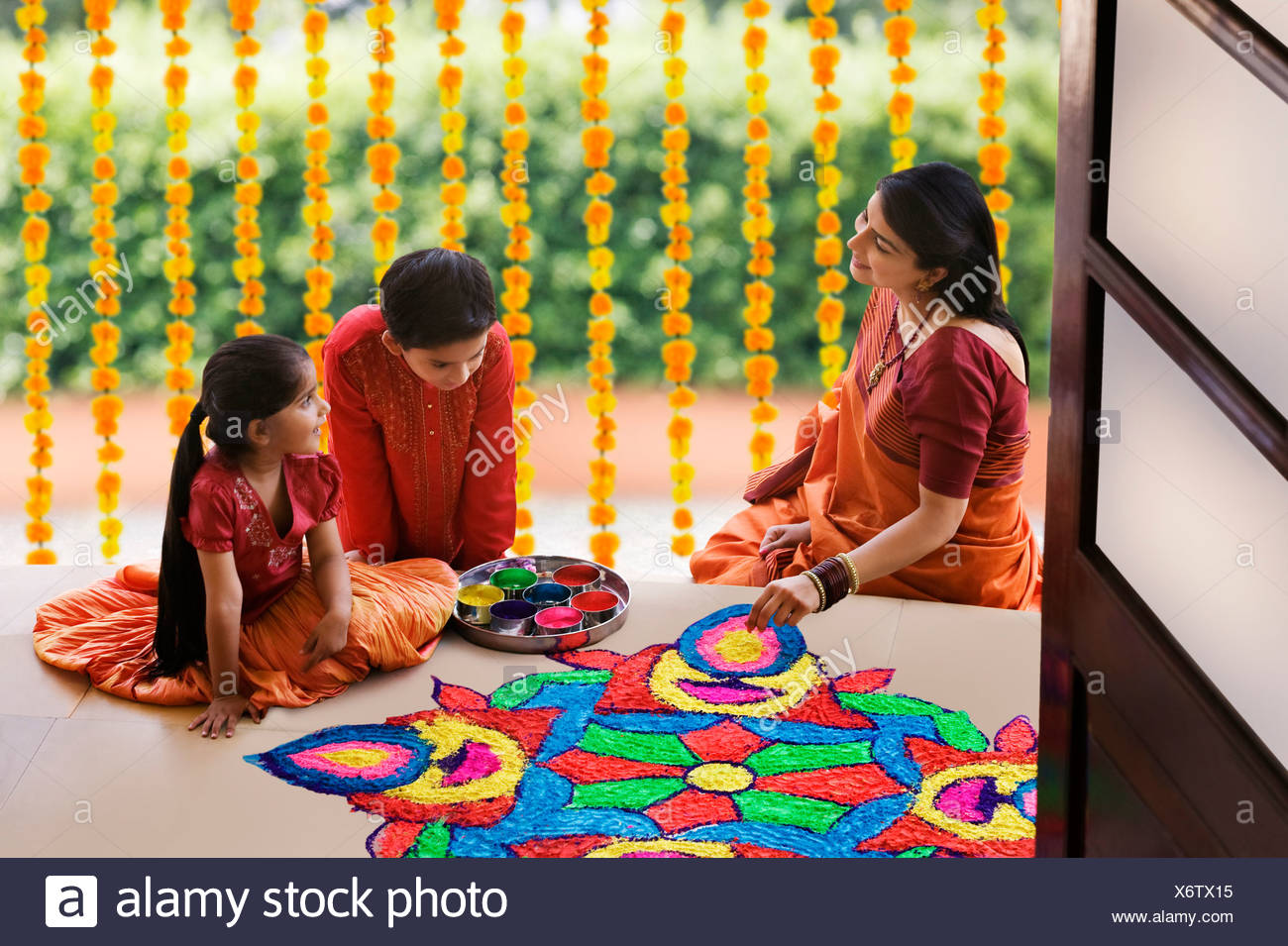 Rangoli Stock Photos & Rangoli Stock Images - Alamy