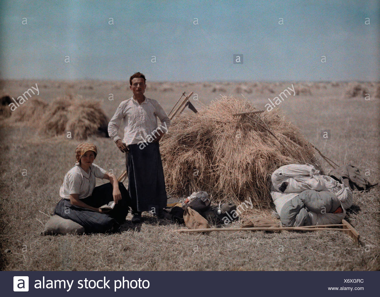 Peasant Workers Stock Photos & Peasant Workers Stock Images - Alamy