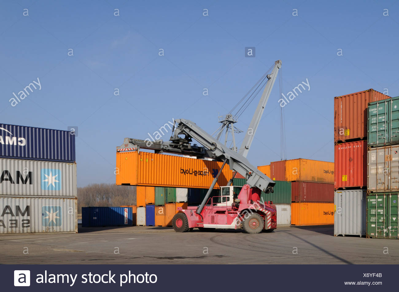 Stacker Stock Photos & Stacker Stock Images - Alamy