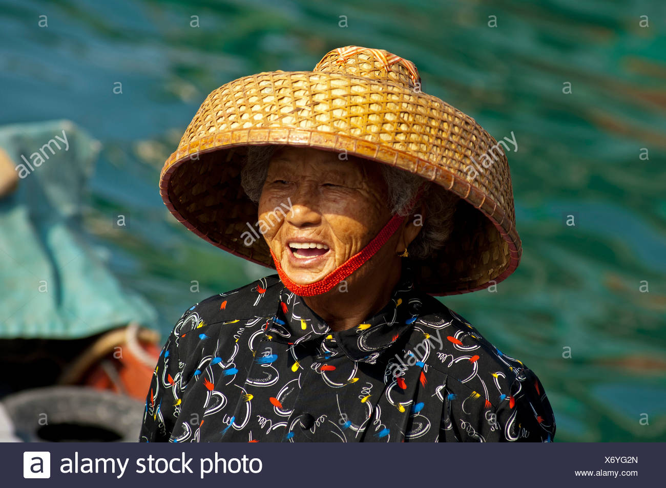 Fishmonger China High Resolution Stock Photography and Images - Alamy