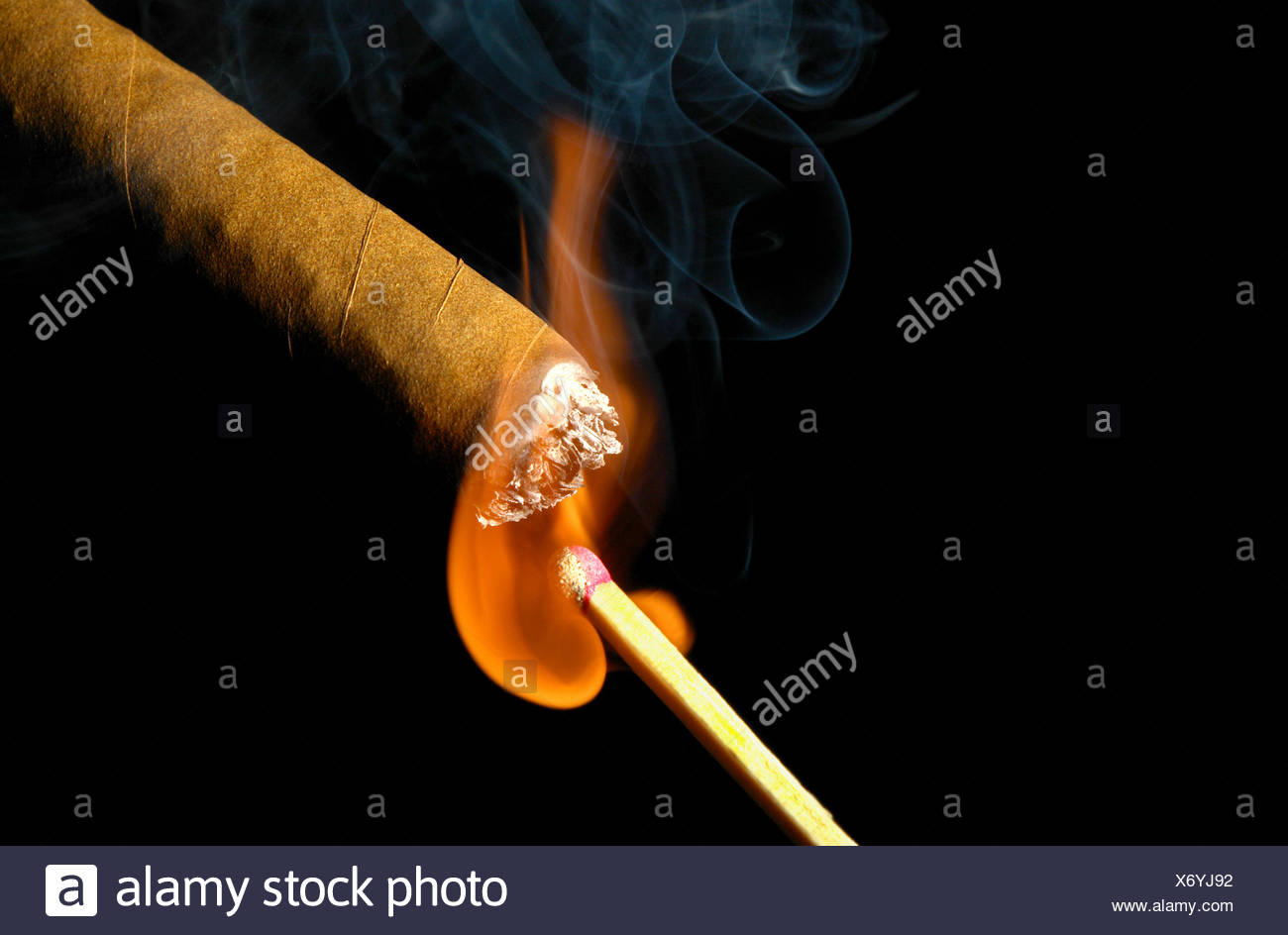 Cigarillos Stock Photos & Cigarillos Stock Images - Alamy