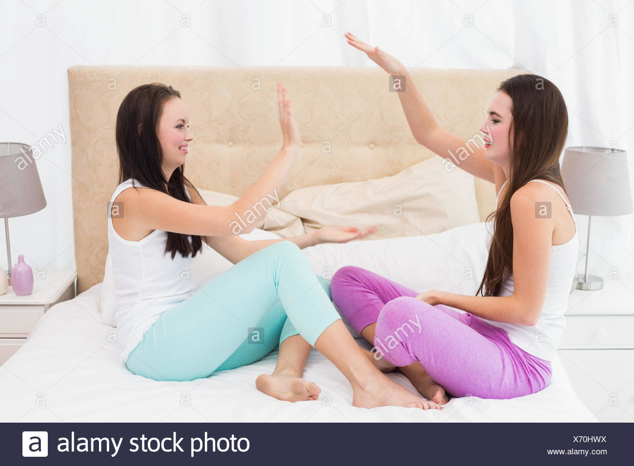 Clapping Game Girls Stock Photos & Clapping Game Girls Stock Images - Alamy