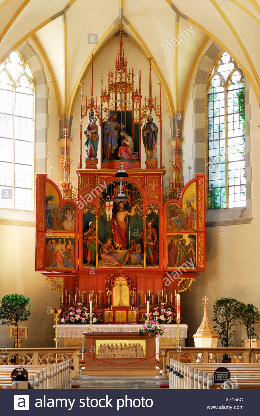 Gothic Church Altar High Resolution Stock Photography and Images - Alamy