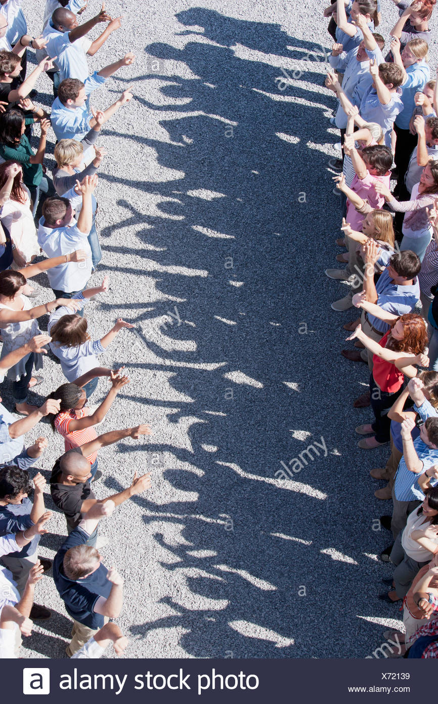 People Waving Clapping Stock Photos & People Waving Clapping Stock ...