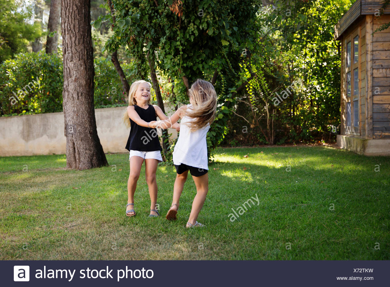 Children Playing Ring Ring Roses High Resolution Stock Photography and ...