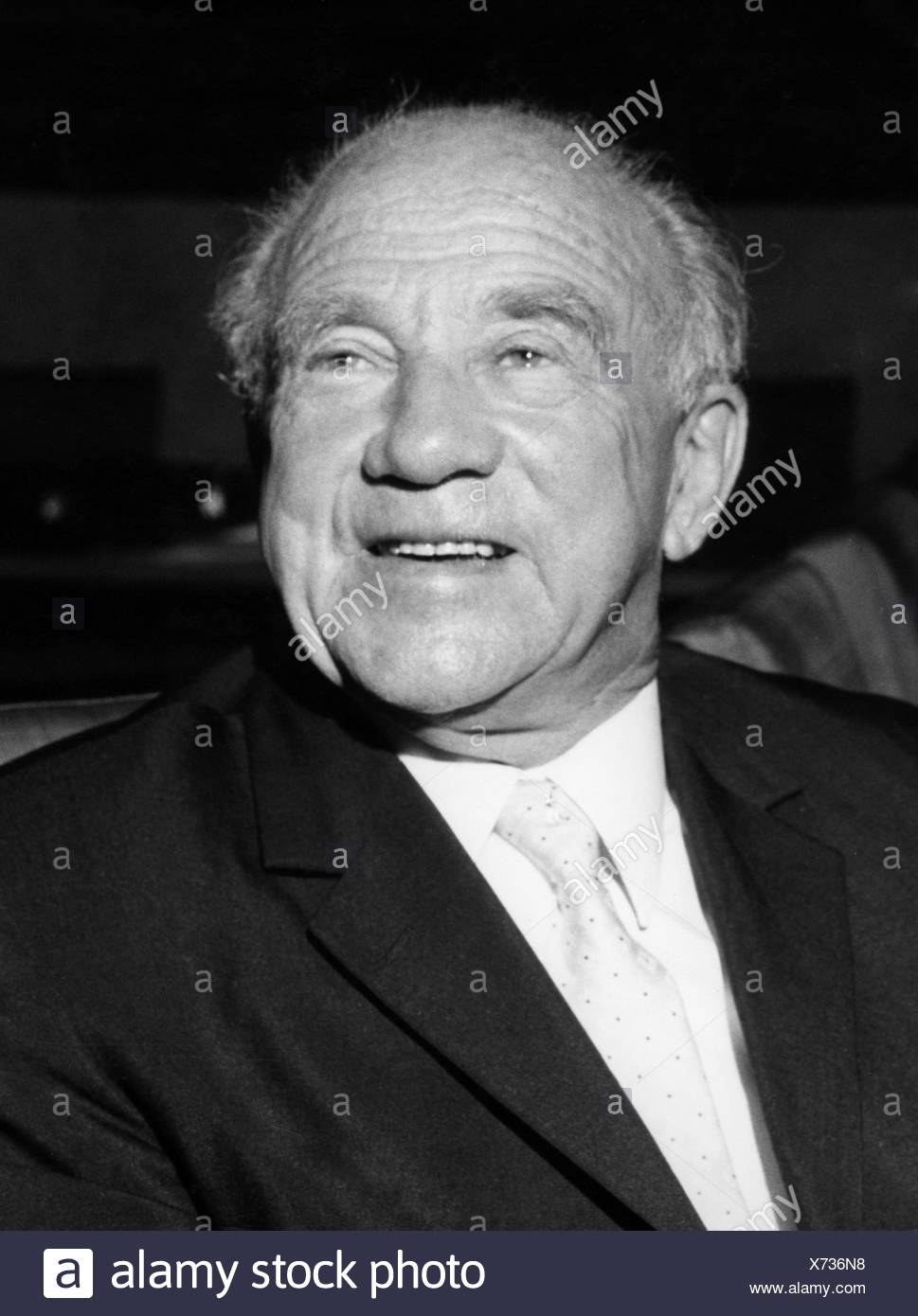 Werner Heisenberg Stock Photos & Werner Heisenberg Stock Images - Alamy