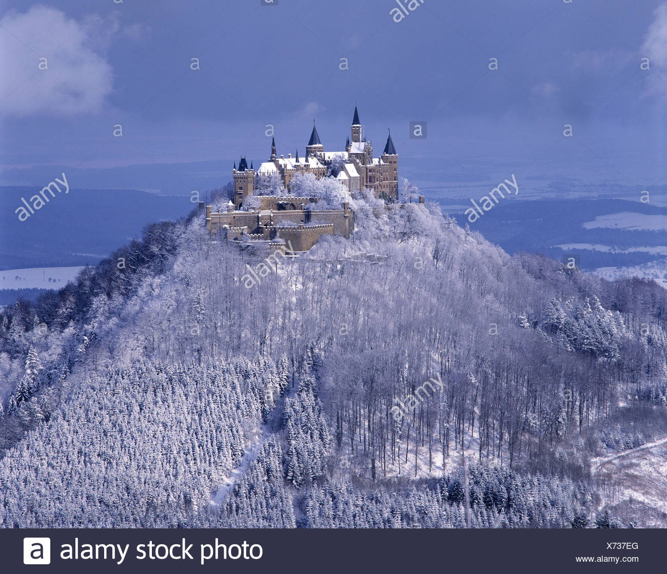 Hohenzollern Castle Snow High Resolution Stock Photography and Images ...
