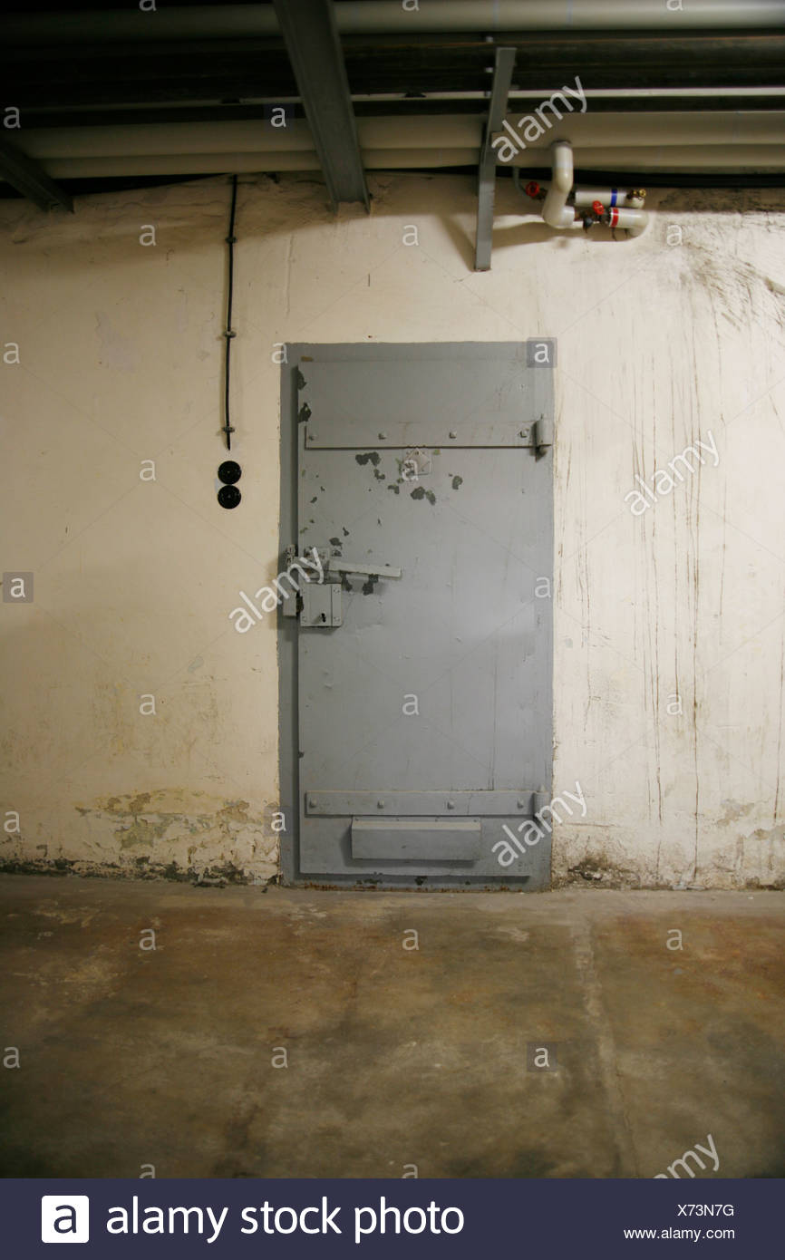 Gdr Ddr Gefangnis Berlin East Cell High Resolution Stock Photography ...