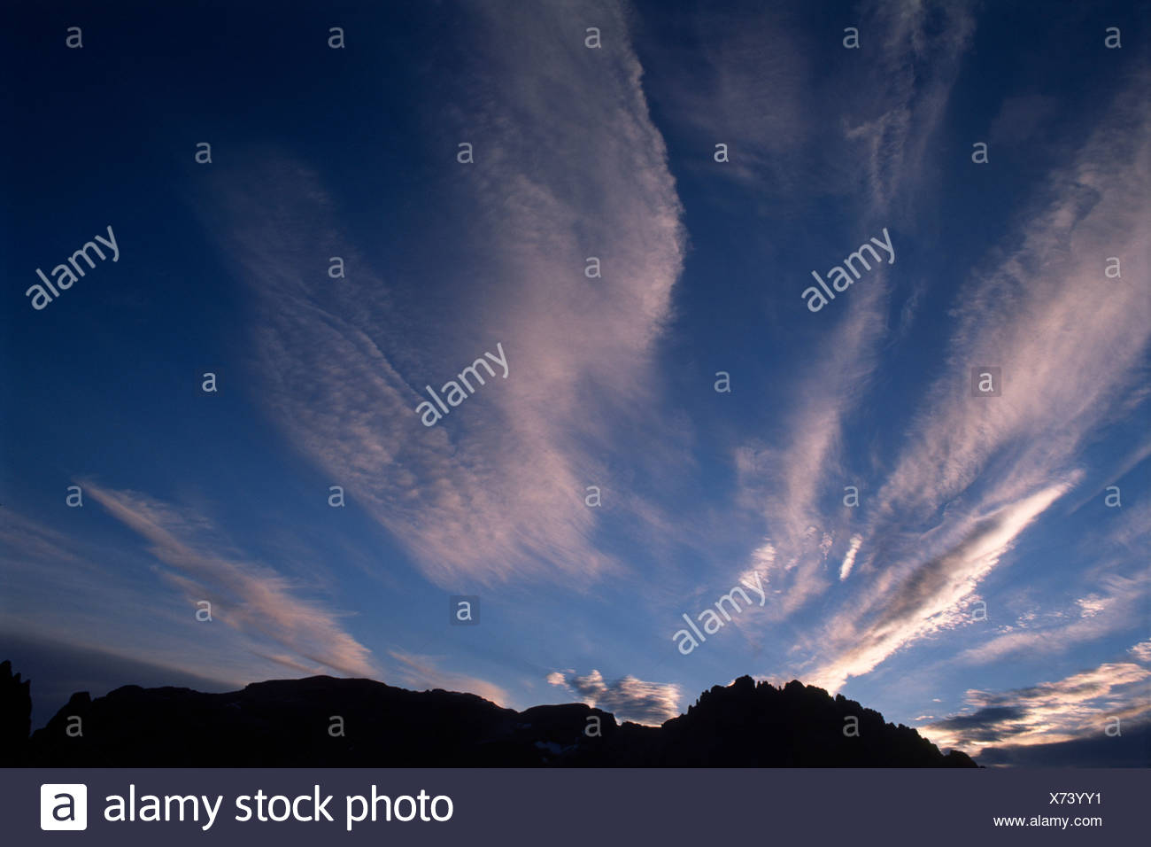 Chinook Cloud Formation High Resolution Stock Photography and Images ...