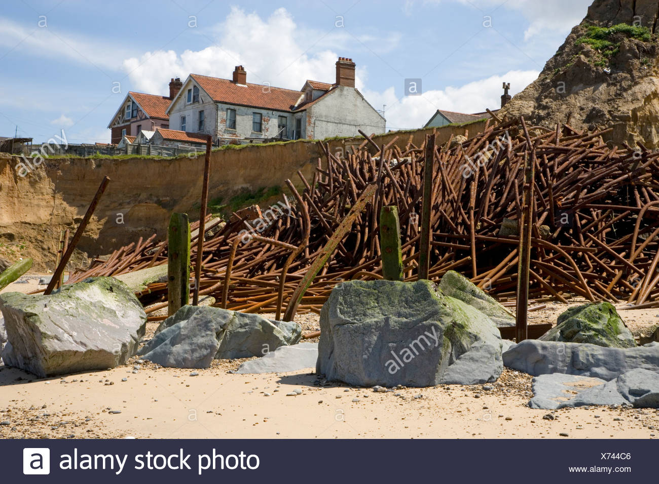 Coastal Erosion House High Resolution Stock Photography and Images - Alamy