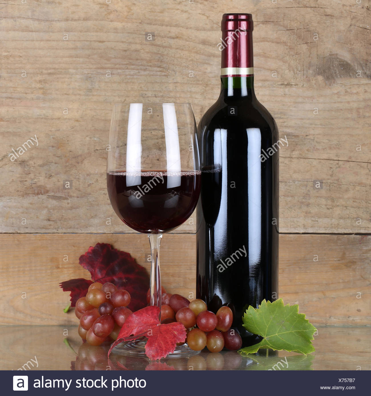Wein Rotwein Flasche Weinflasche Glas High Resolution Stock Photography ...