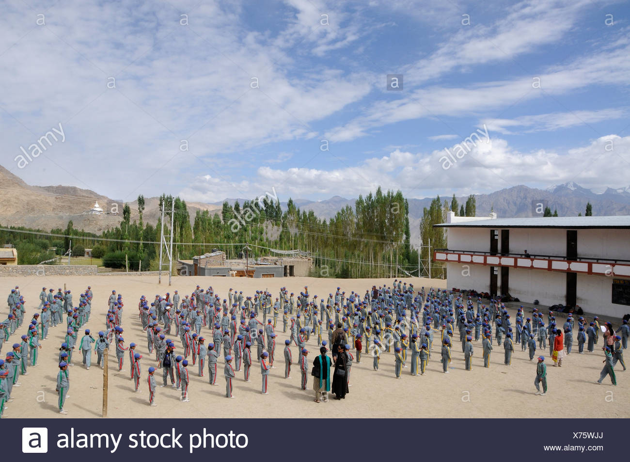Indian School Kids In Uniforms High Resolution Stock Photography and ...
