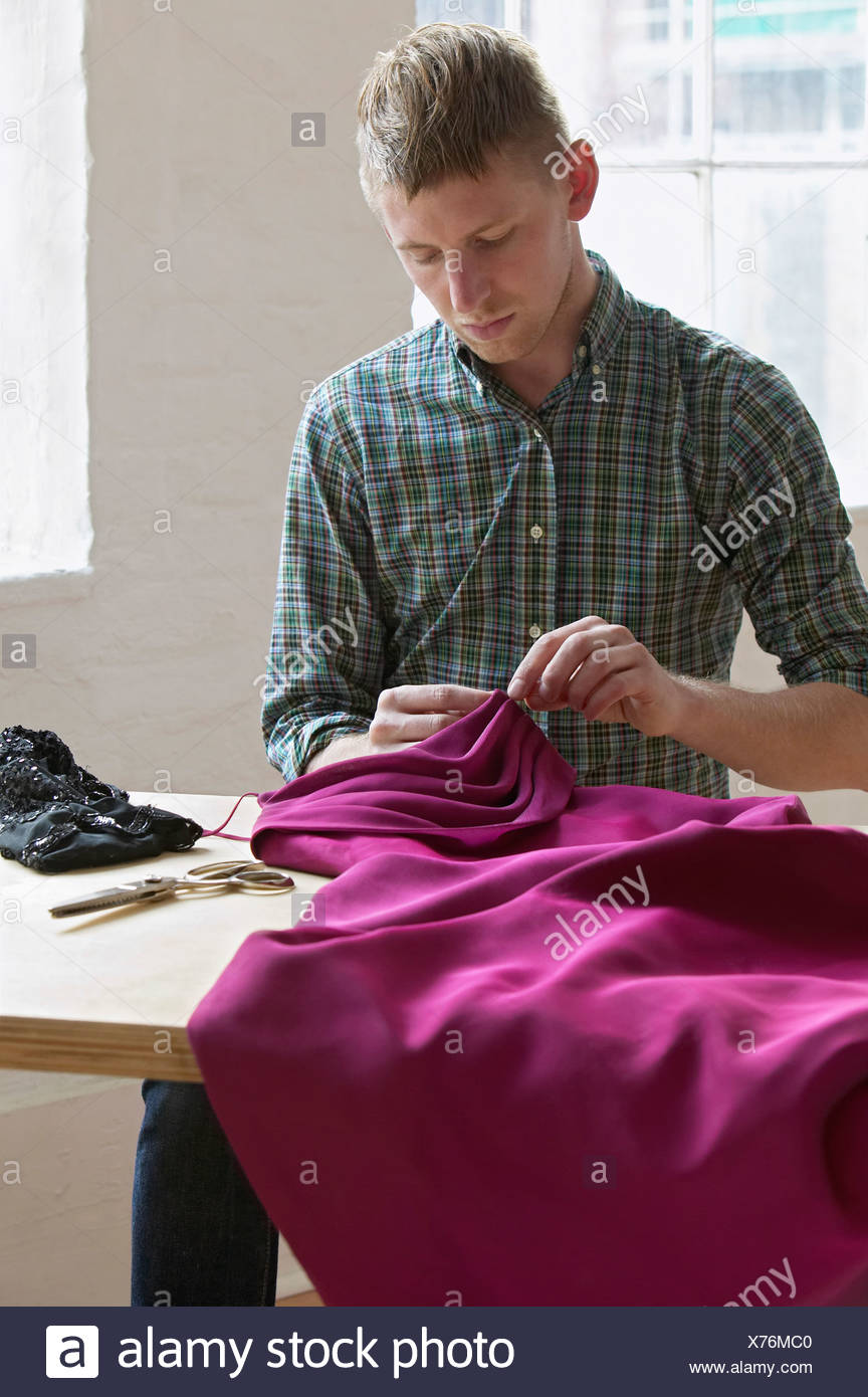 Tailor Sitting Stock Photos & Tailor Sitting Stock Images - Alamy