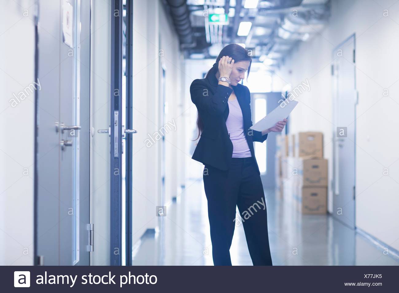 Female Anxiety Office High Resolution Stock Photography and Images - Alamy