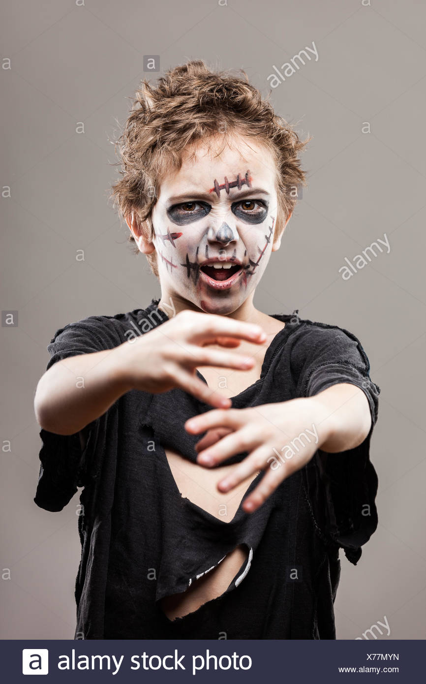 Dead Walking Death High Resolution Stock Photography and Images - Alamy