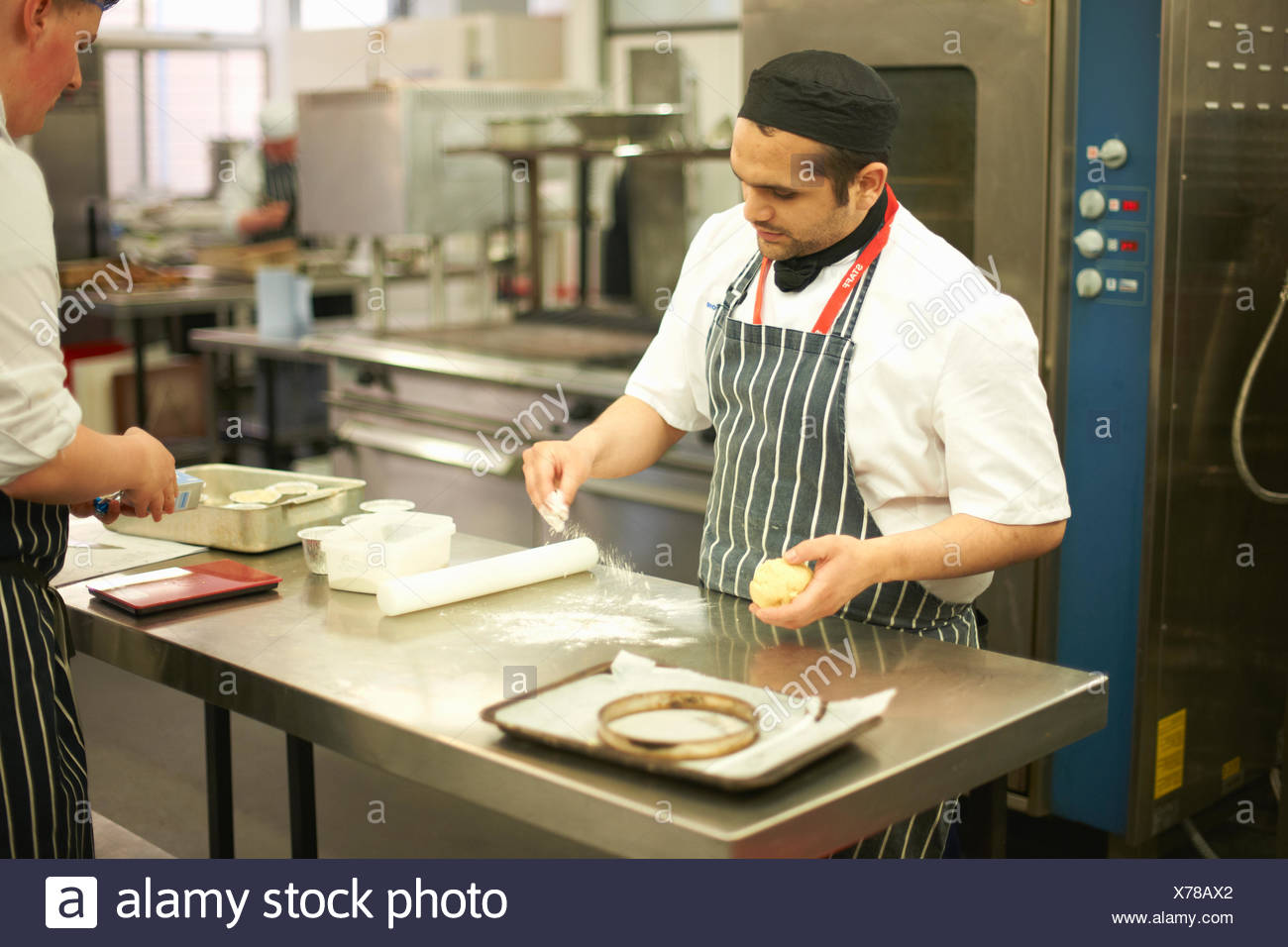 Catering Uniform High Resolution Stock Photography and Images - Alamy