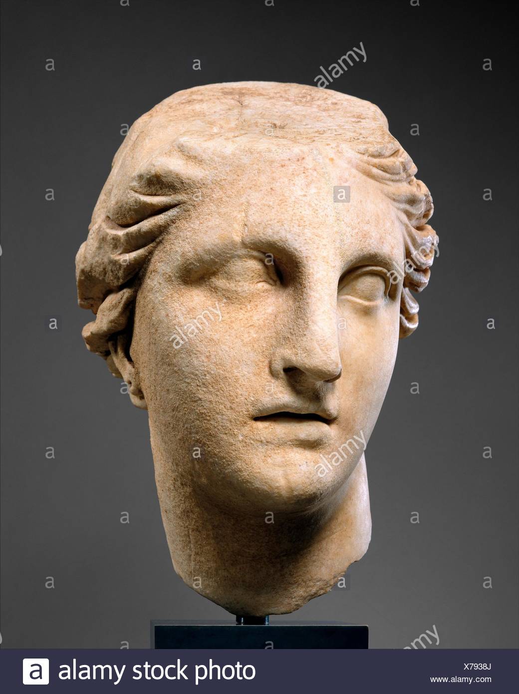 Goddess Standing Head High Resolution Stock Photography and Images - Alamy