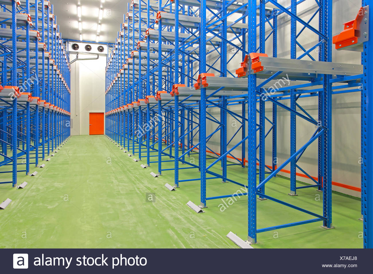 Cold Storage Warehouse High Resolution Stock Photography and Images - Alamy