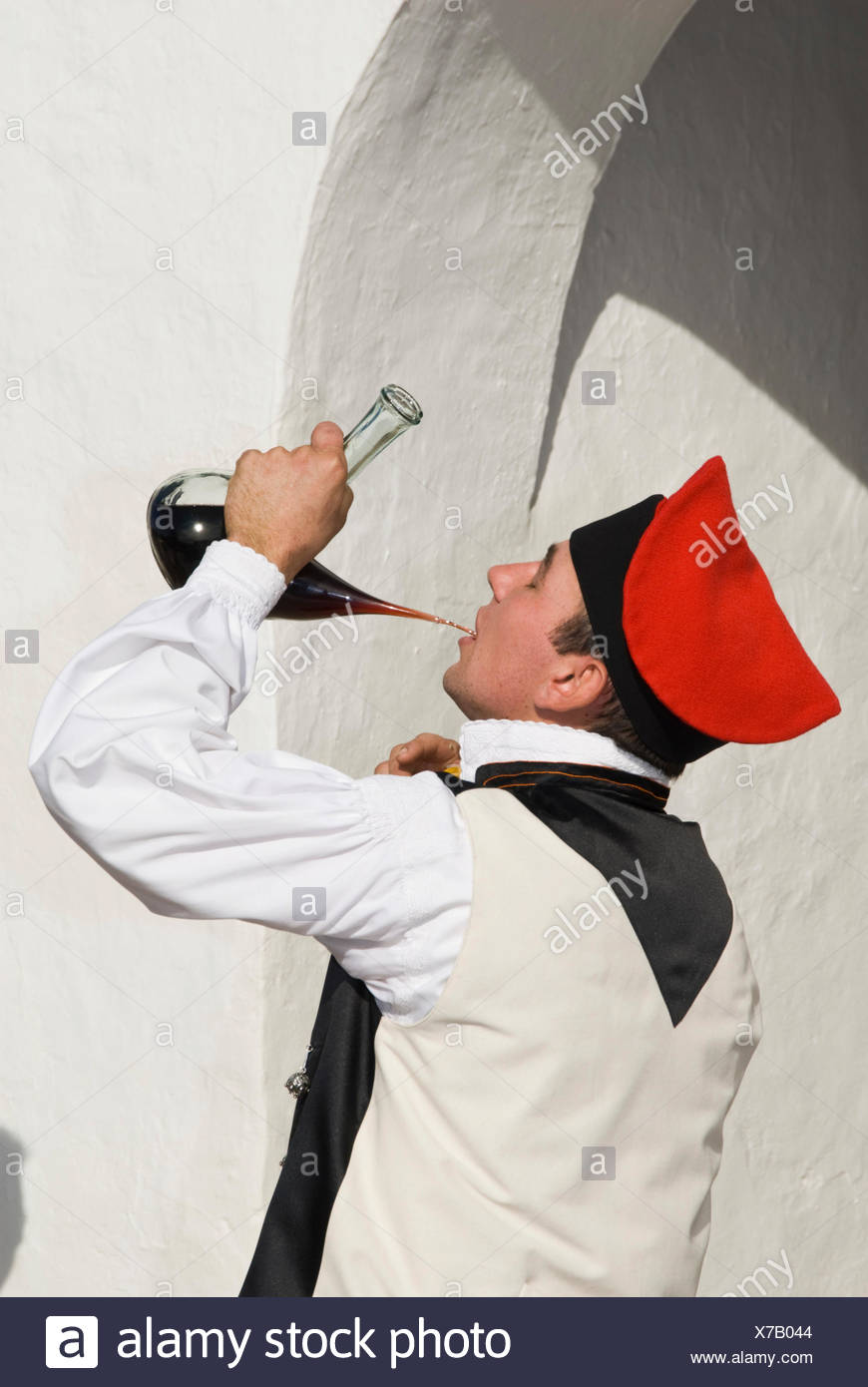 Porrons High Resolution Stock Photography and Images - Alamy