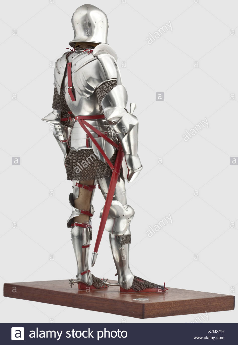 Full Metal Armor High Resolution Stock Photography and Images - Alamy