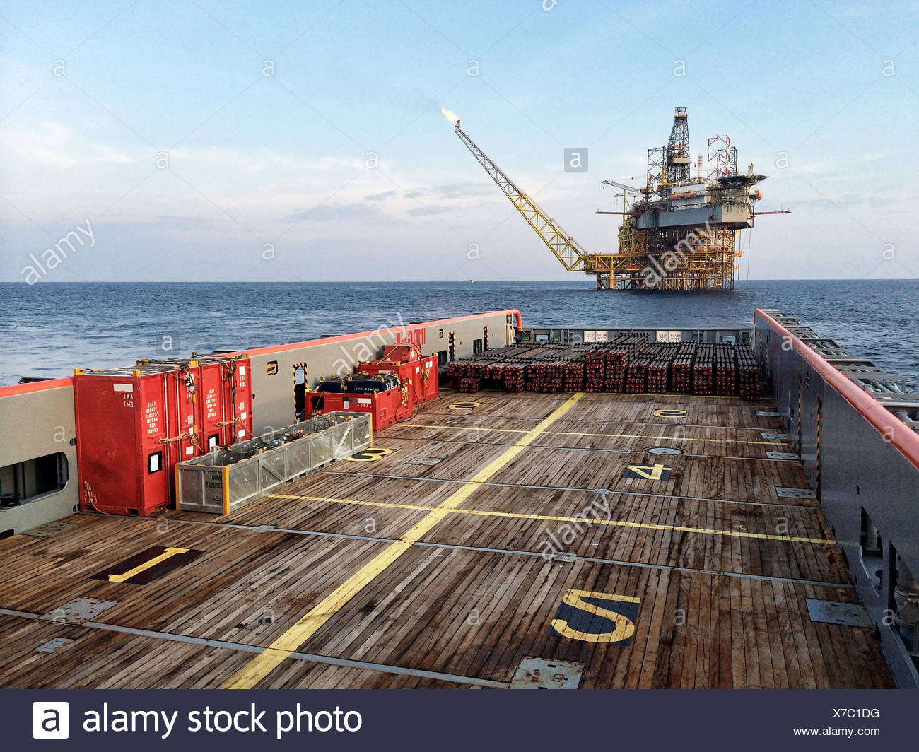 Oil Drilling Platform Drill High Resolution Stock Photography and ...