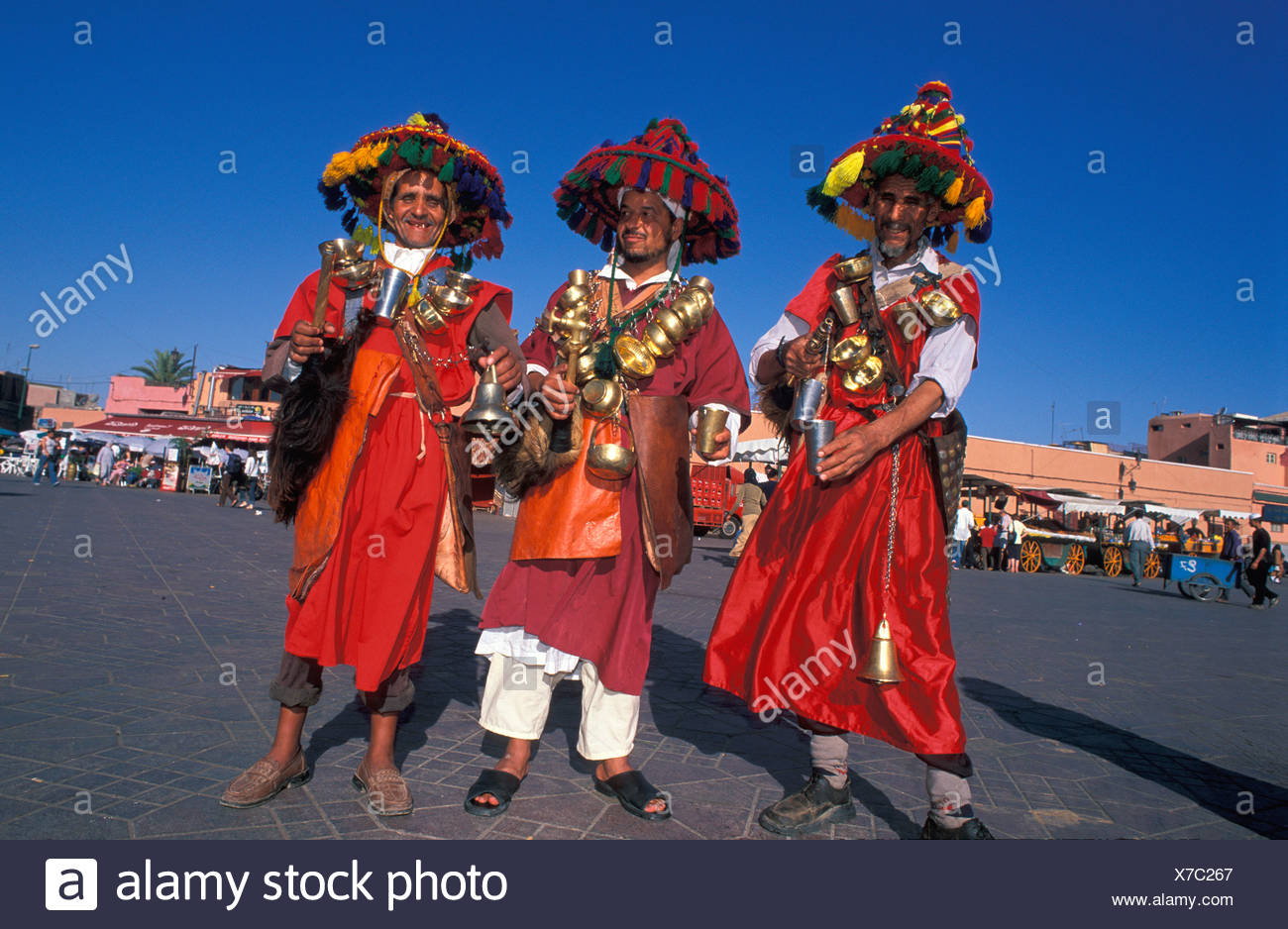Water Carriers Africa High Resolution Stock Photography and Images - Alamy