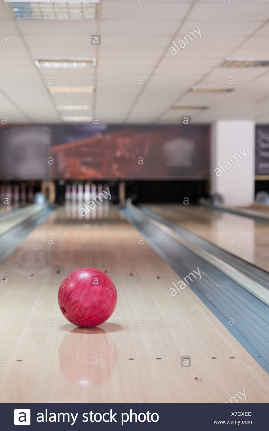 Bowling High Resolution Stock Photography and Images - Alamy