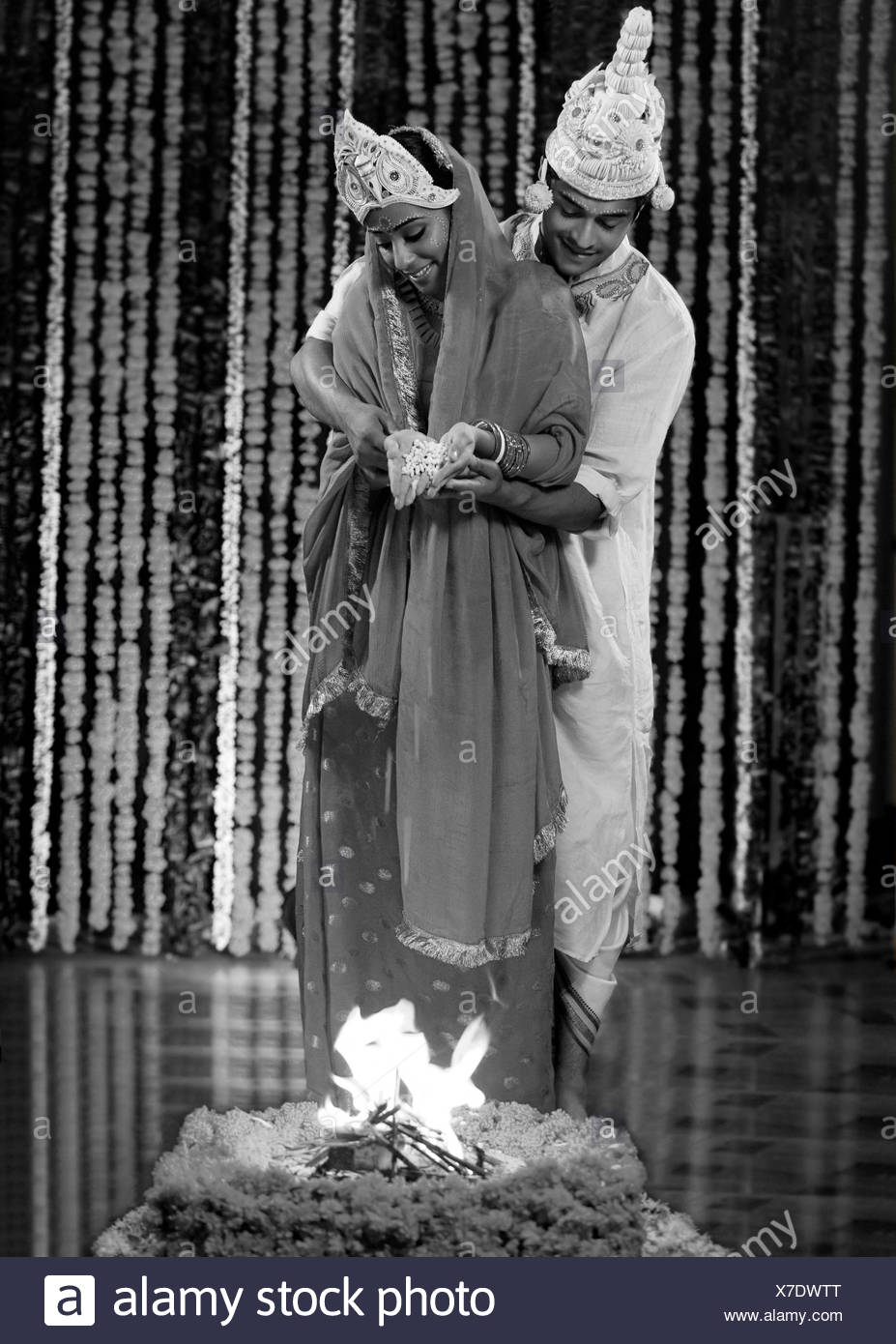 Hindu Wedding Fire Ceremony High Resolution Stock Photography and ...