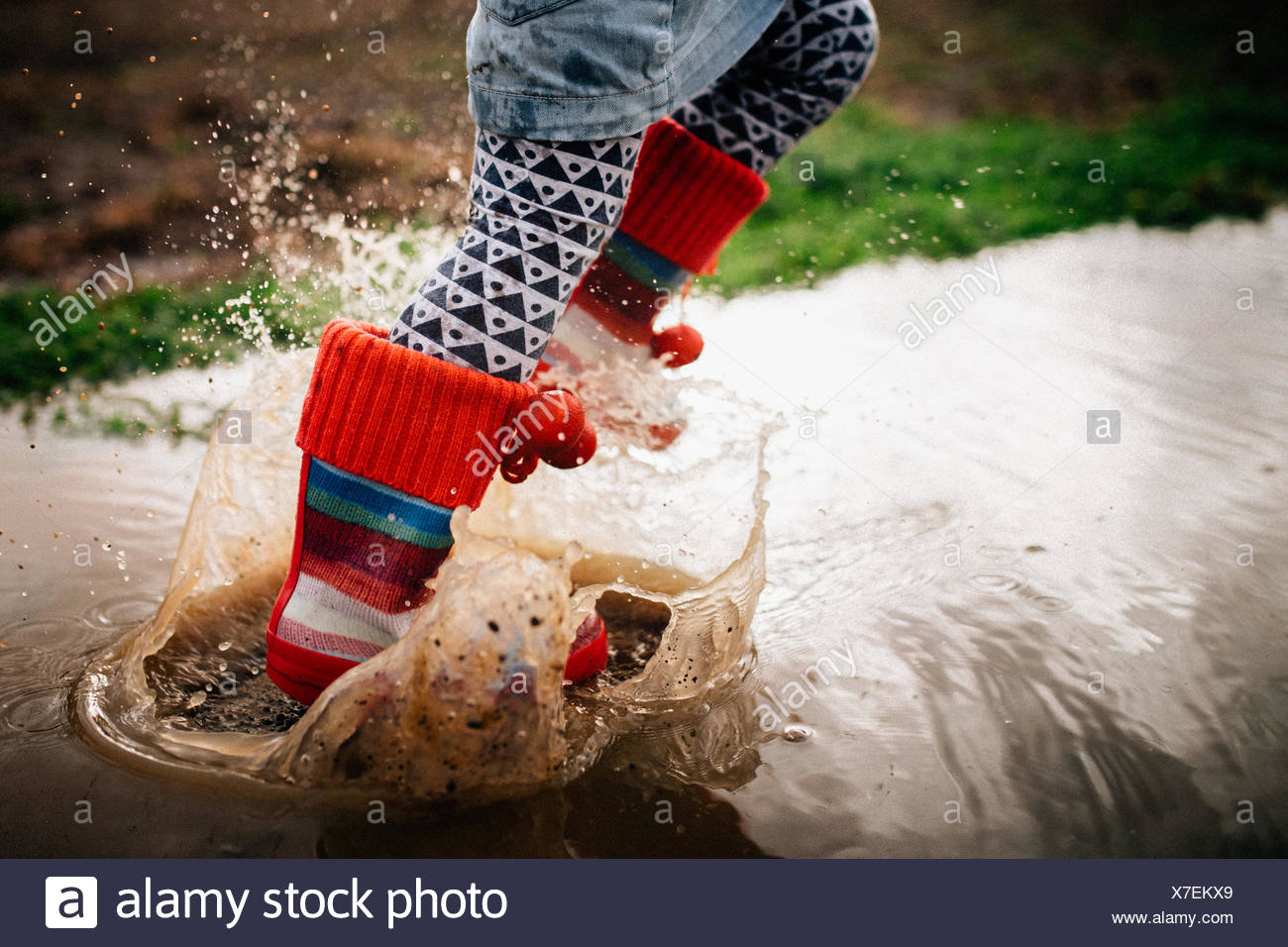Muddy Girl High Resolution Stock Photography and Images - Alamy