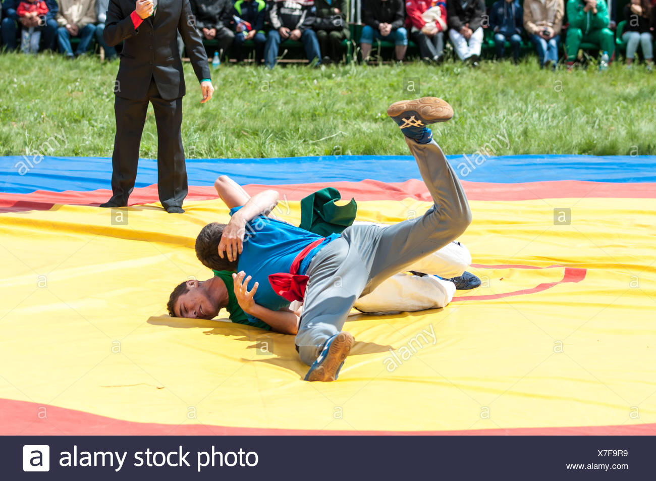Folk Wrestling Stock Photos & Folk Wrestling Stock Images - Alamy
