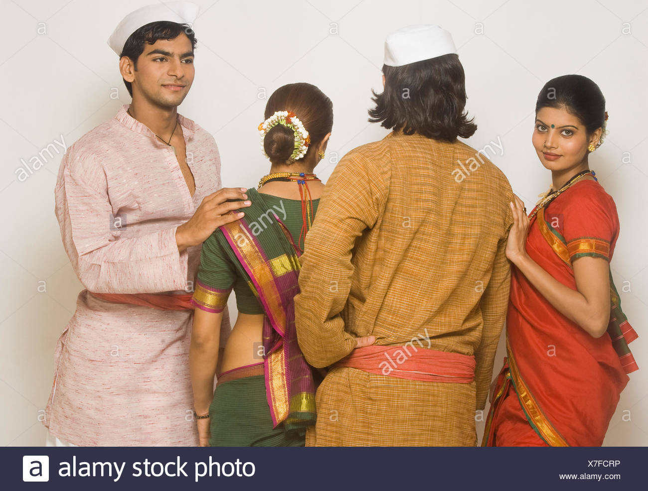 Maharashtrian Folk Dance High Resolution Stock Photography and Images ...