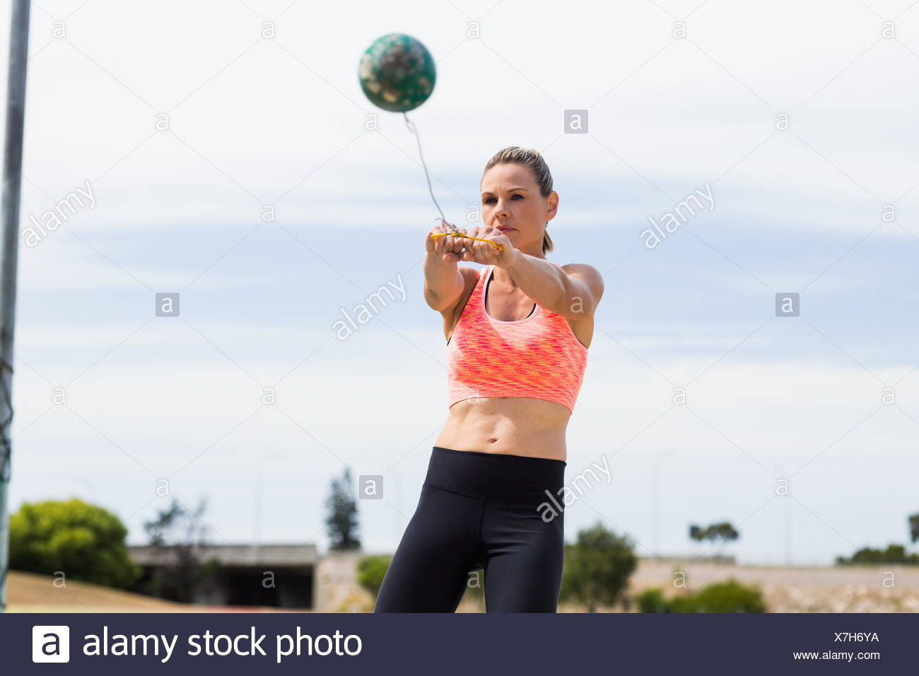 Female Hammer Throw Stock Photos & Female Hammer Throw Stock Images - Alamy