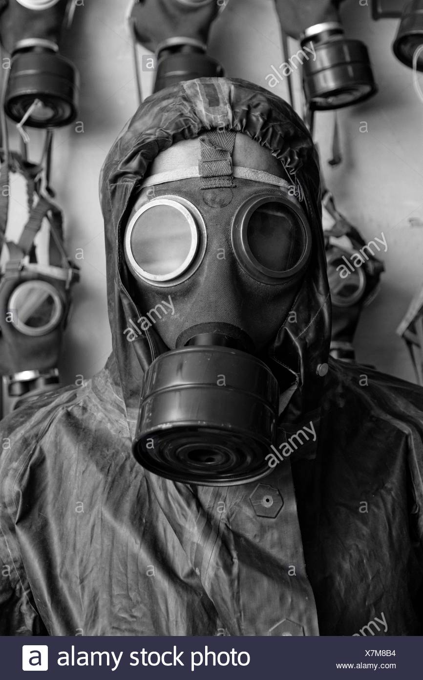 Man In Gasmask High Resolution Stock Photography and Images - Alamy