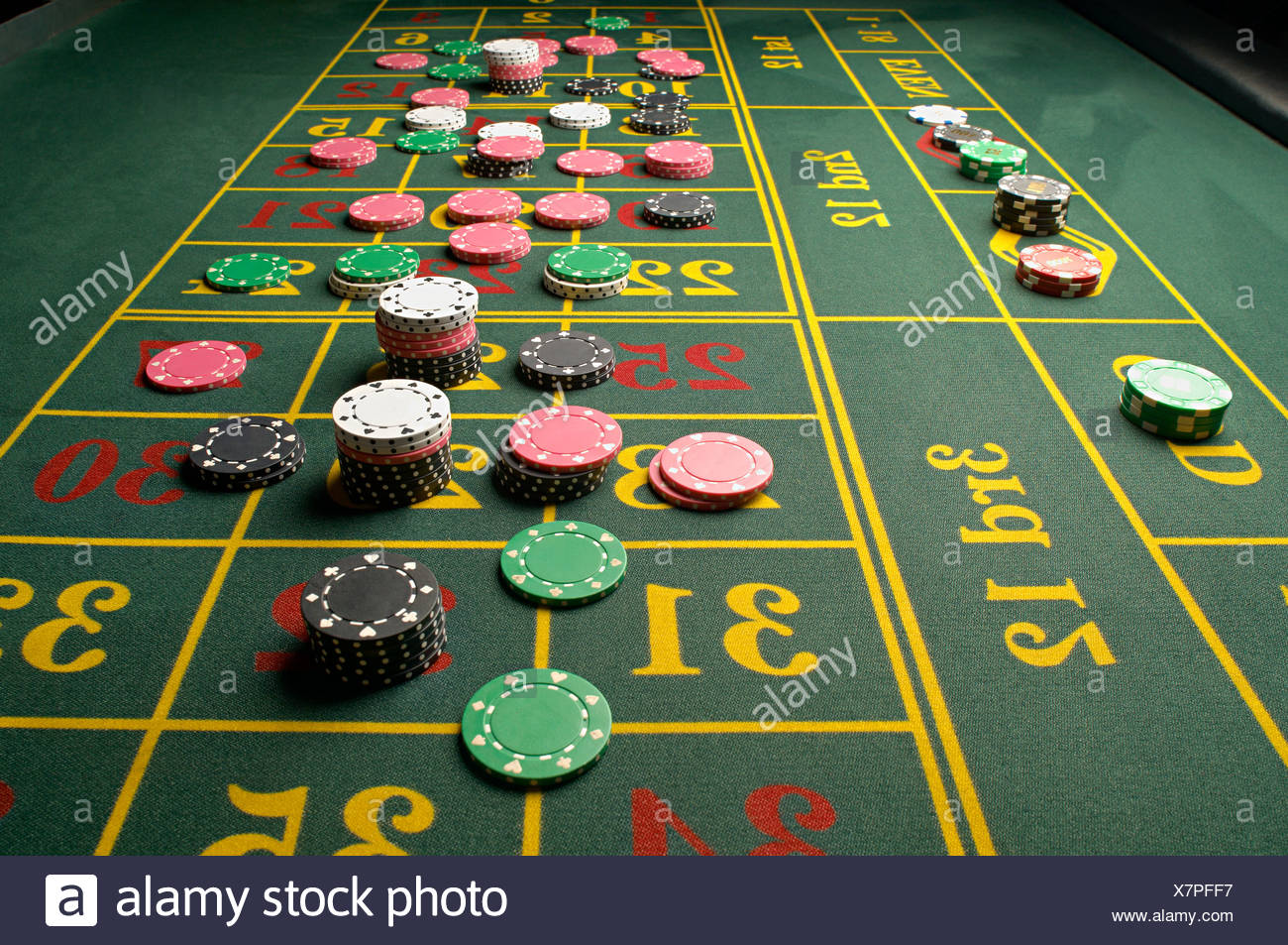 Roulette Table Stock Photos & Roulette Table Stock Images - Alamy