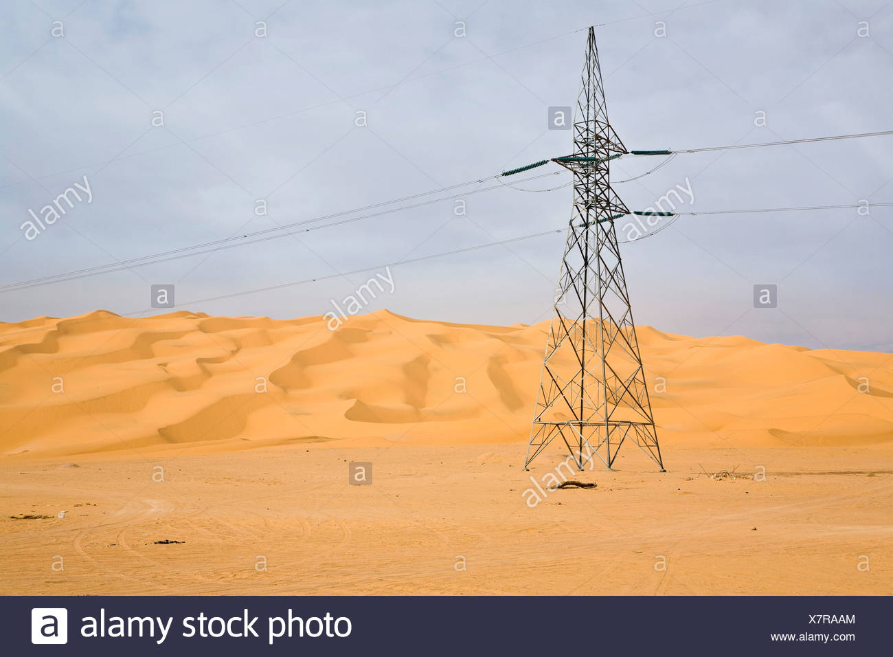 Outdoor High Voltage High Resolution Stock Photography and Images - Alamy