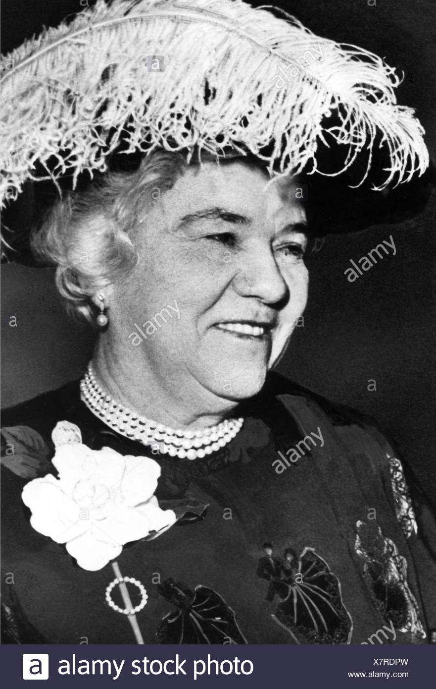 Elizabeth Kenny High Resolution Stock Photography and Images - Alamy