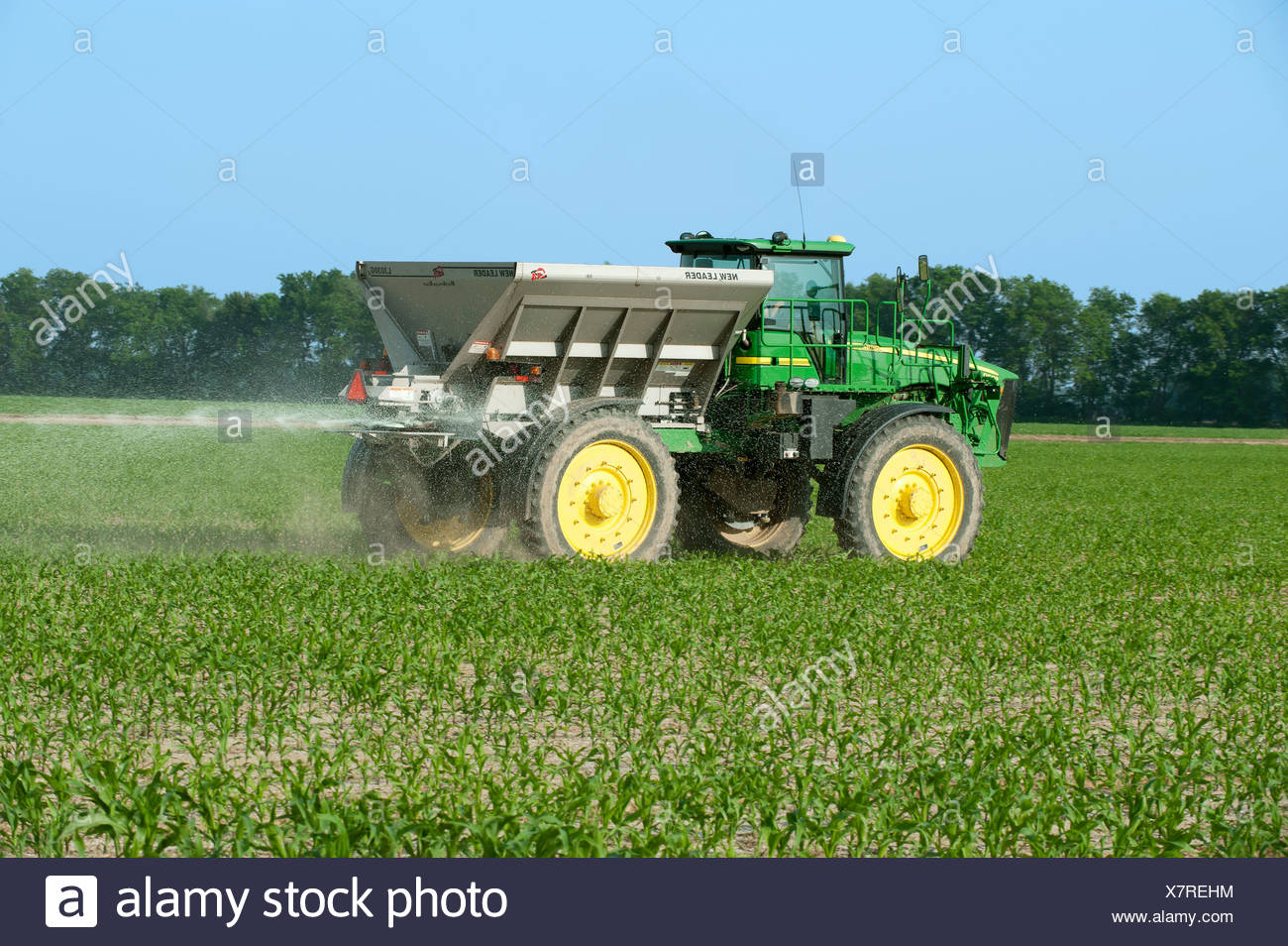 Nitrogen Fertilizer Tractor High Resolution Stock Photography and ...