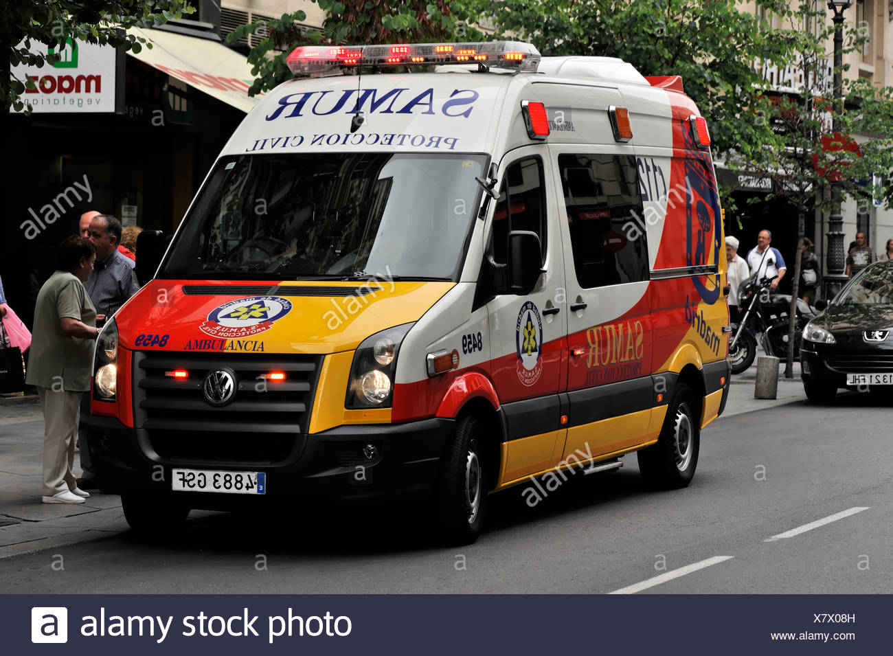 Ambulancia Stock Photos & Ambulancia Stock Images - Alamy