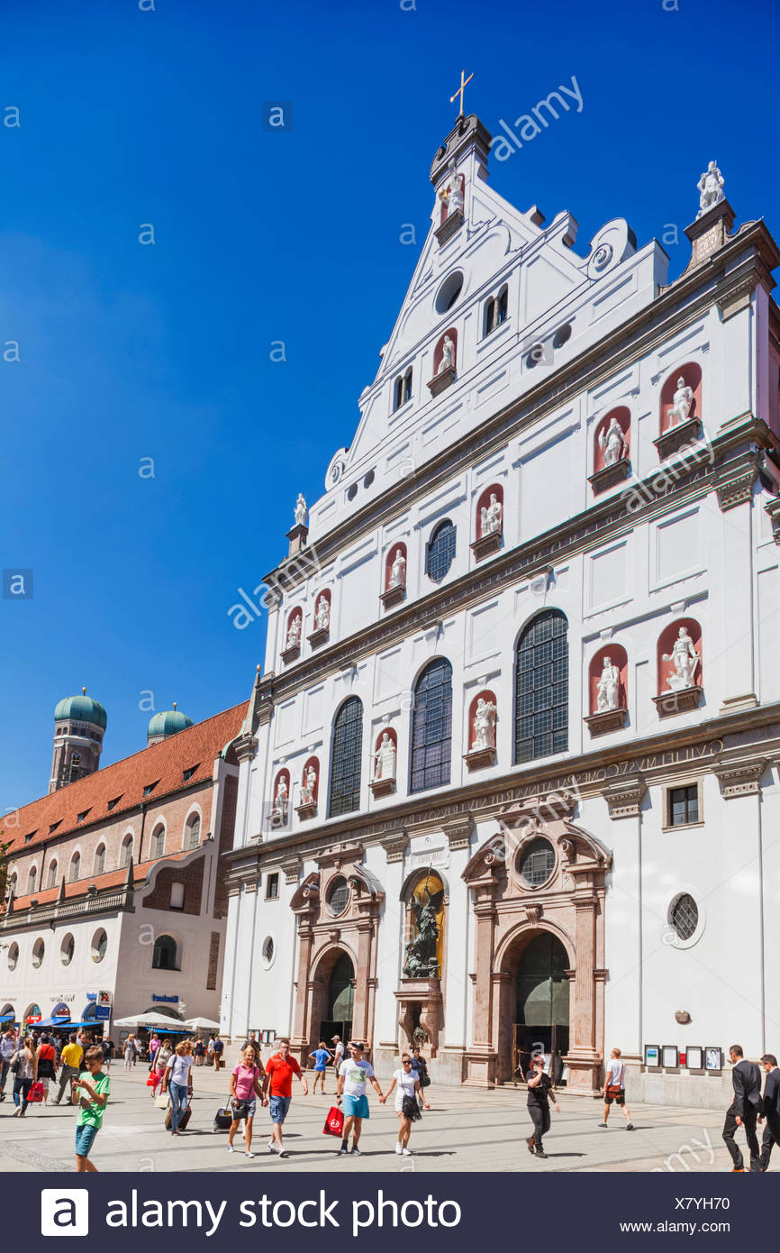 Neuhauser Strasse Munich High Resolution Stock Photography and Images ...