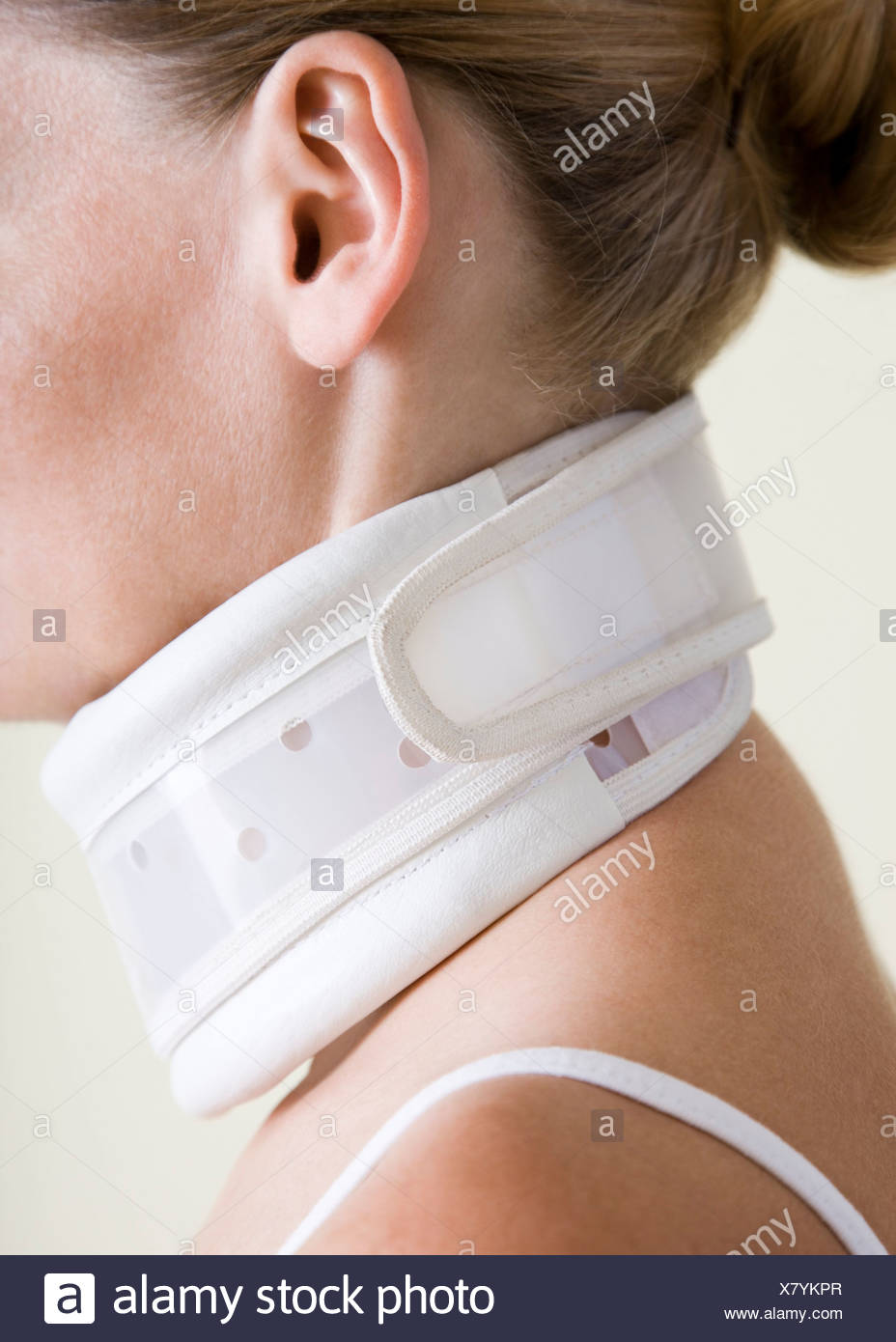 Neck Head Brace Stock Photos & Neck Head Brace Stock Images - Alamy