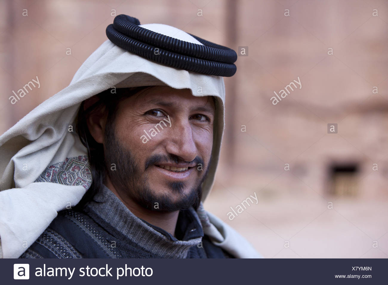 Jordanian Man High Resolution Stock Photography and Images - Alamy