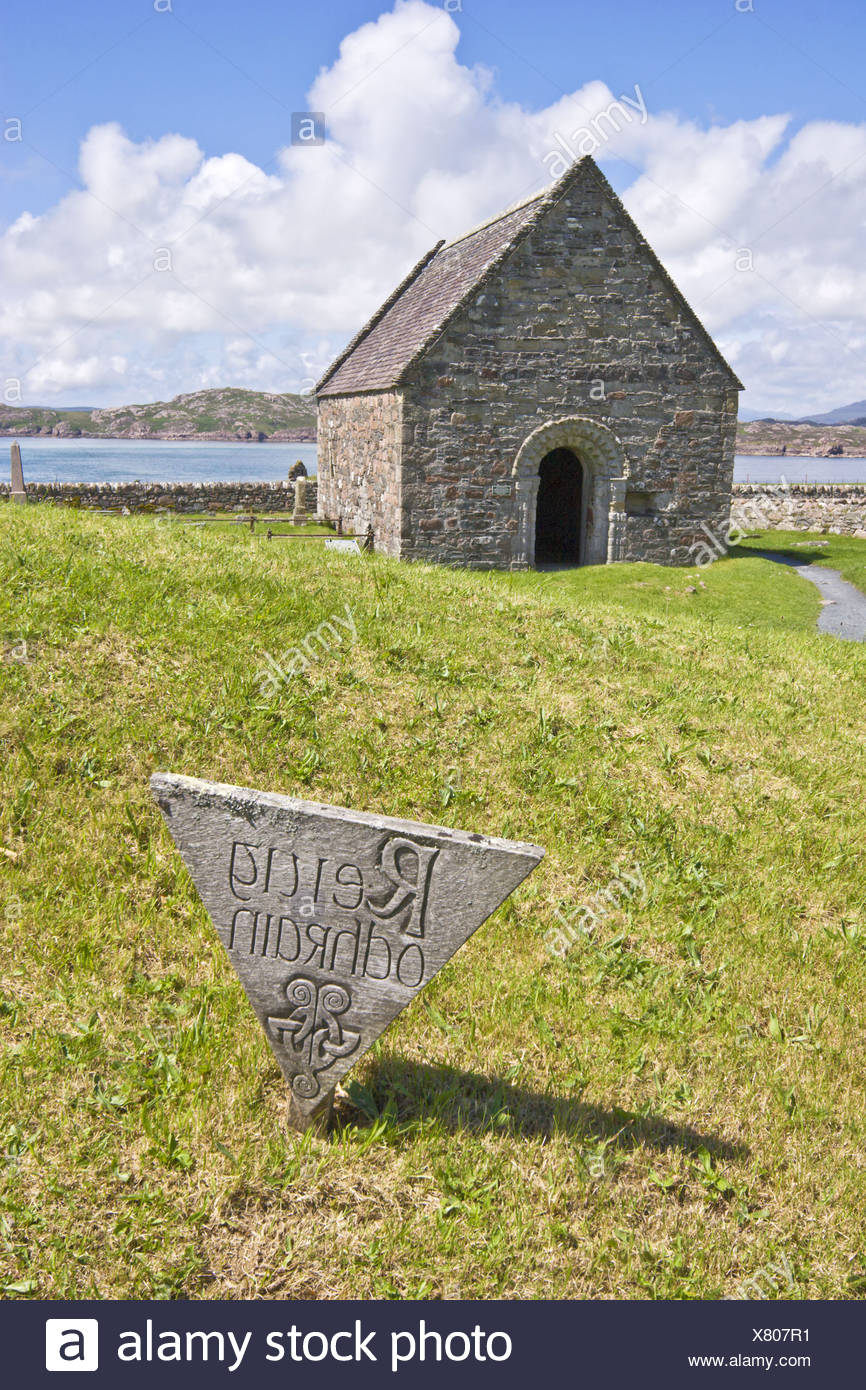 Iona Scotland Graveyard High Resolution Stock Photography and Images ...