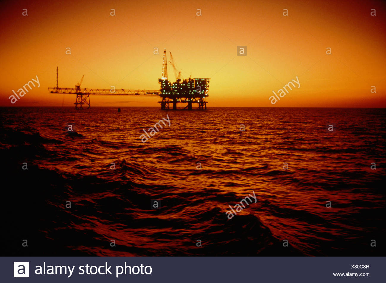 Offshore Oil Rig Australia High Resolution Stock Photography and Images ...