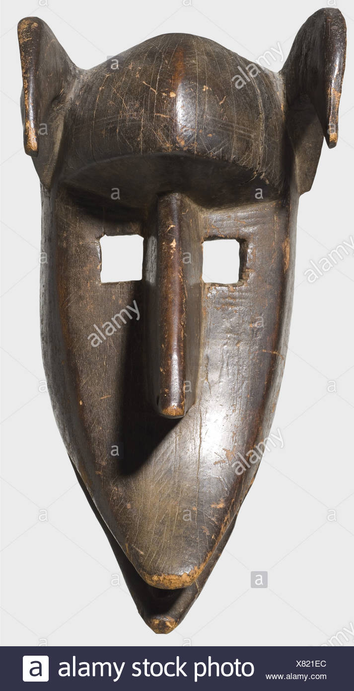 African Tribal Masks Stock Photos & African Tribal Masks Stock Images ...