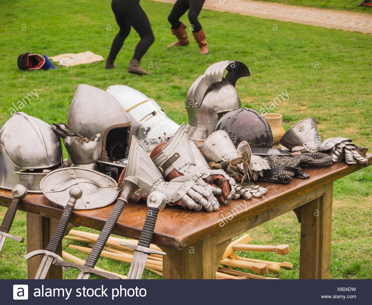 Armour Medieval Stock Photos & Armour Medieval Stock Images - Alamy