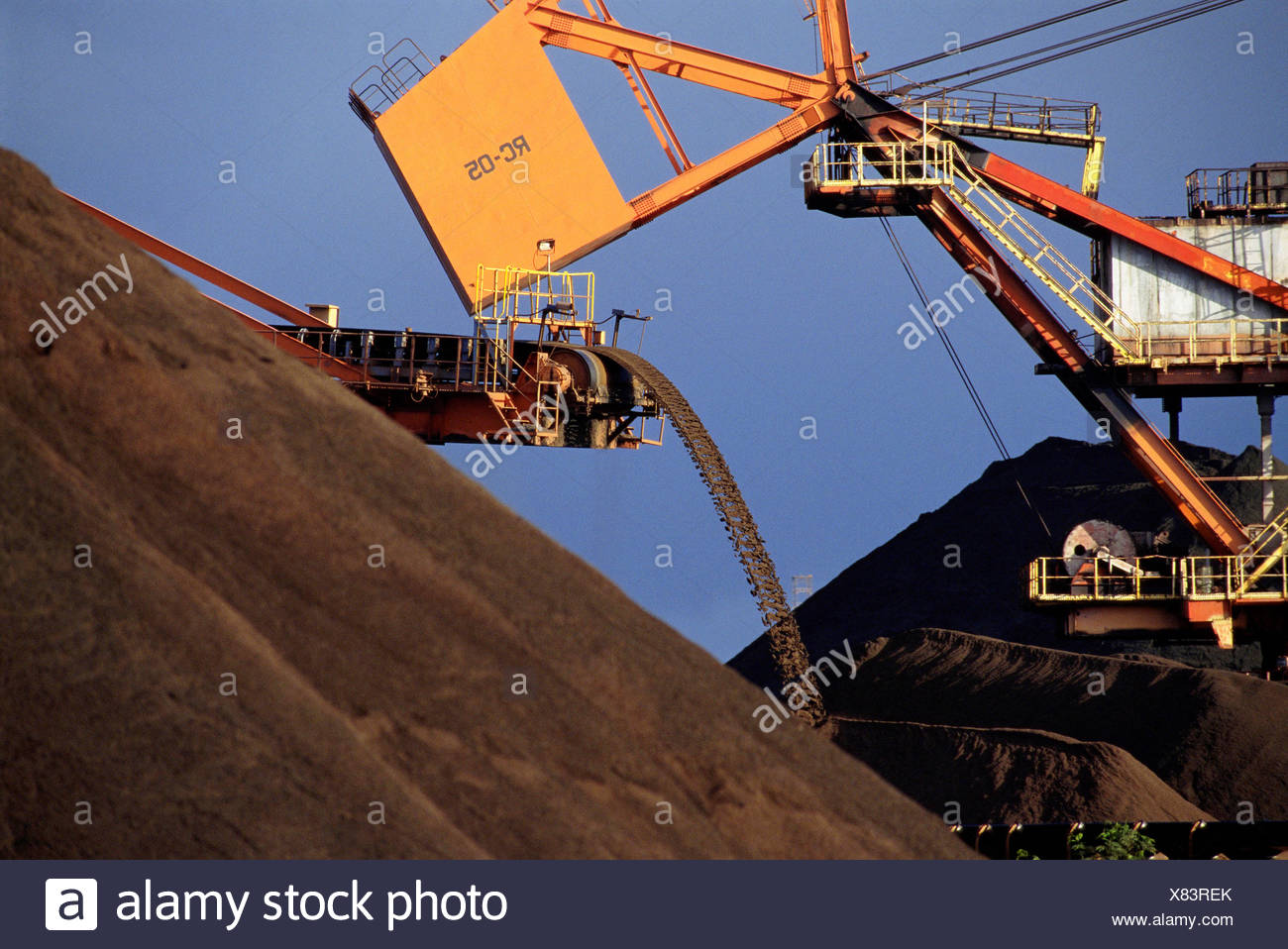 Iron Ore Brazil Stock Photos & Iron Ore Brazil Stock Images - Alamy