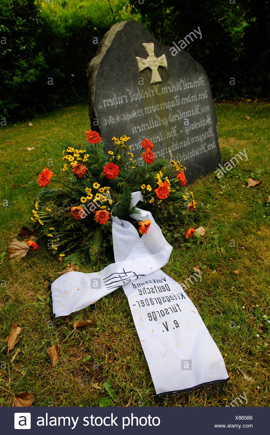 German War Graves Commission High Resolution Stock Photography and ...