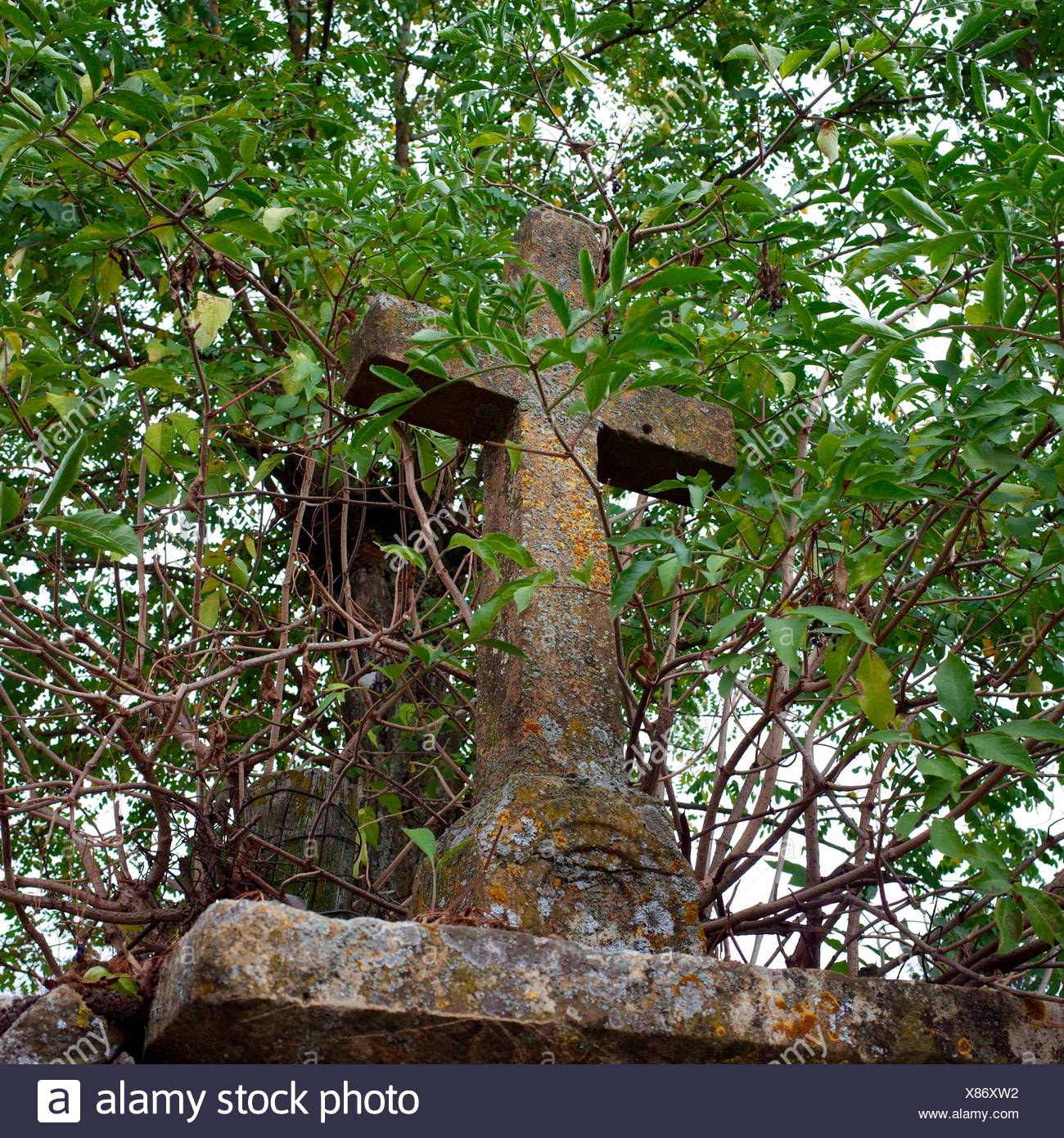 Weathered Cross High Resolution Stock Photography and Images - Alamy